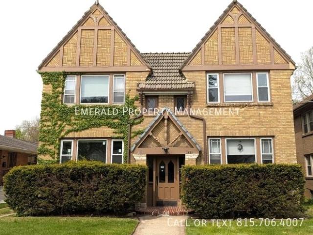 2 Br, 1 bath, Condo 2120 Douglas St