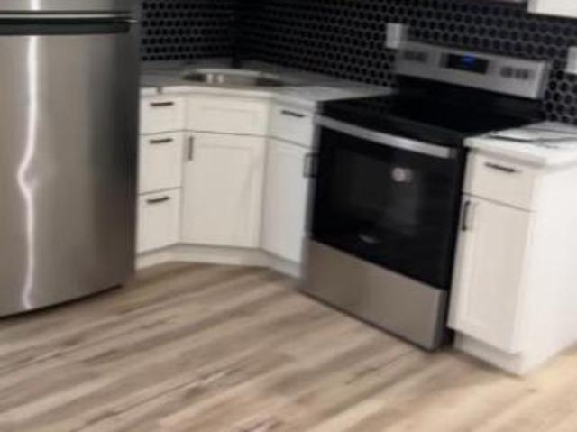 2 Br, 1 bath, Condo 2122 Stenton Ave
