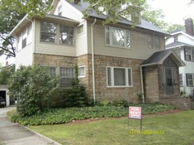 2 Br, 1 bath, Condo 2134 Stillman Rd