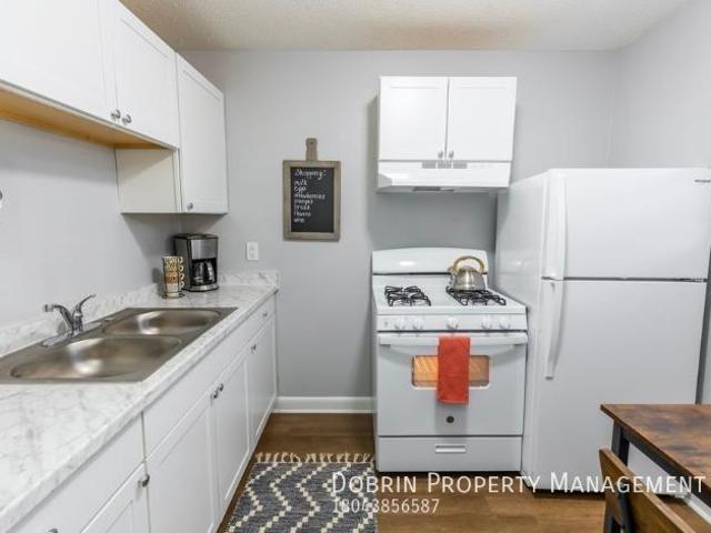2 Br, 1 bath, Condo 2146 Afton Ave