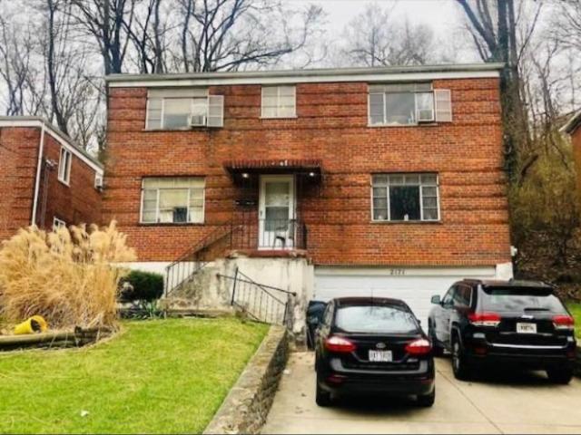 2 Br, 1 bath, Condo 2171 Westwood Northern Blvd