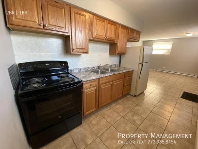 2 Br, 1 bath, Condo 2206 Hebron Ave