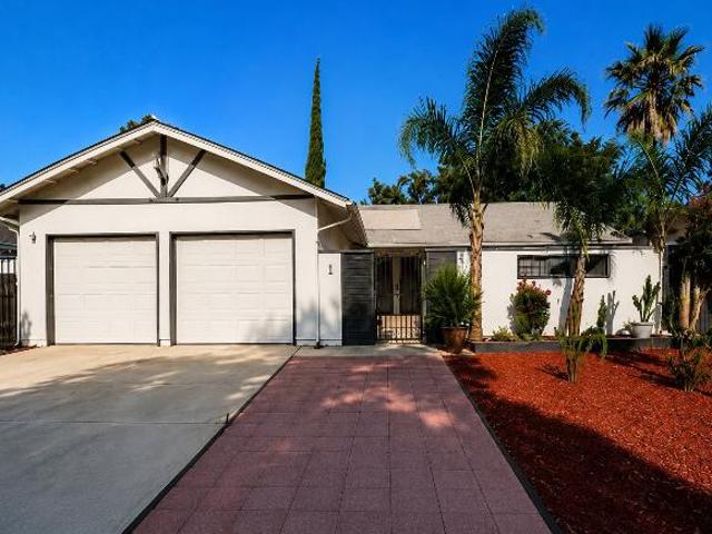 2 Br, 1 bath, Condo 2208 San Blas Ct