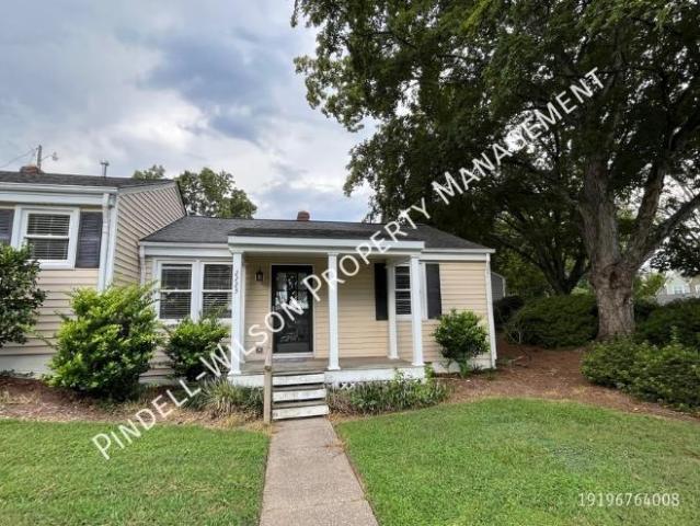 2 Br, 1 bath, Condo 2203 Brewer St