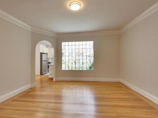 2 Br, 1 bath, Condo 221 24th Avenue