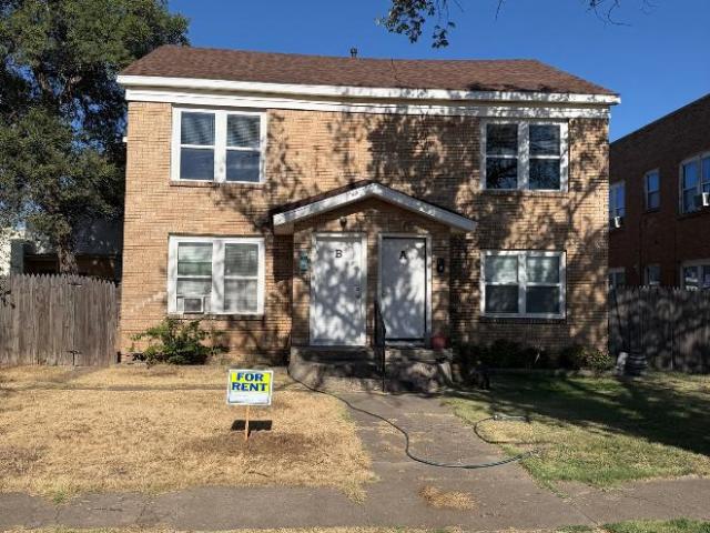2 Br, 1 bath, Condo 2220 S Taylor St