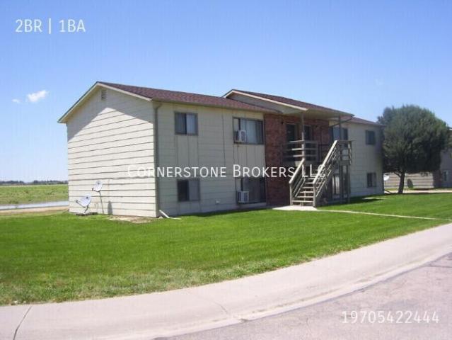 2 Br, 1 bath, Condo 222 Applewood Ct