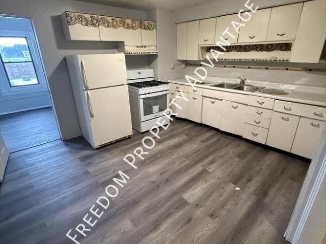 2 Br, 1 bath, Condo 224 N Main Street