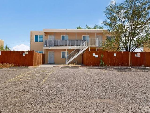 2 Br, 1 bath, Condo 225 Hanosh Ct Se Apt 3