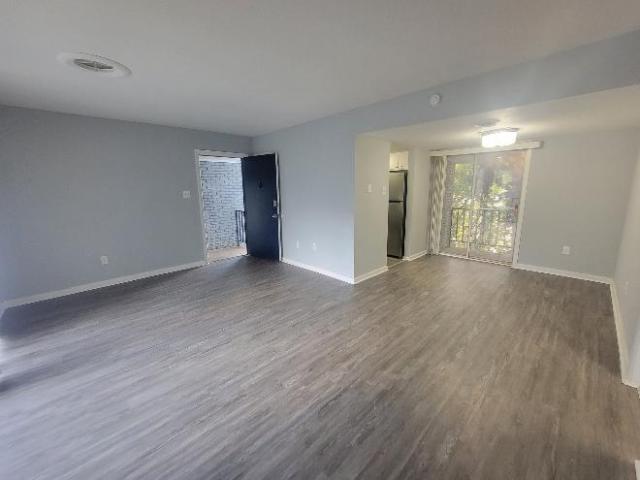 2 Br, 1 bath, Condo 225 W Mcdowell Road