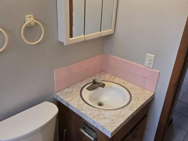 2 Br, 1 bath, Condo 2264 SW 5th St