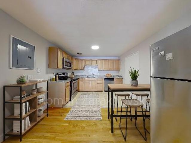 2 Br, 1 bath, Condo 226 Babcock St