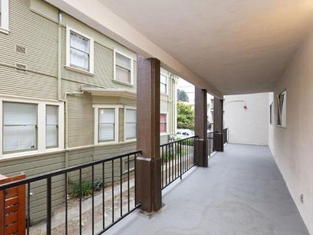 2 Br, 1 bath, Condo 2315 Parker St