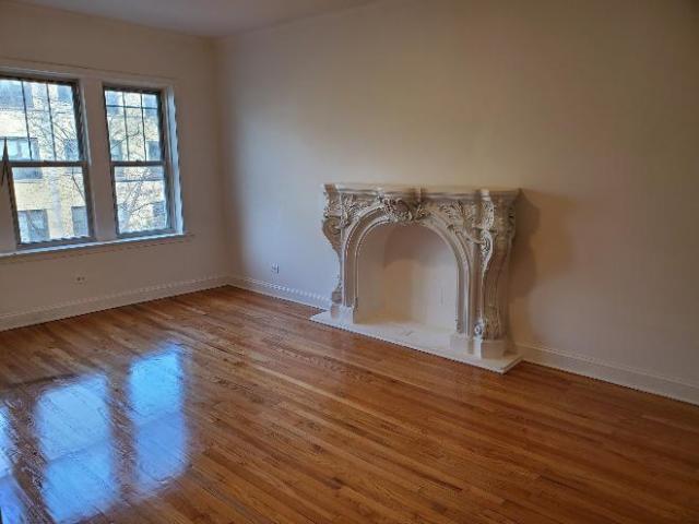 2 Br, 1 bath, Condo 2331 Arthur