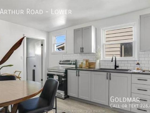 2 Br, 1 bath, Condo 2361 Arthur Road