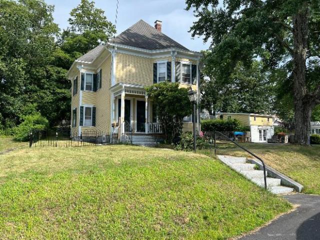 2 Br, 1 bath, Condo 27 Church St