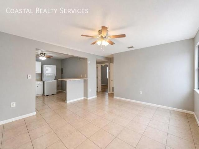 2 Br, 1 bath, Condo 27 Kelly Ave NE
