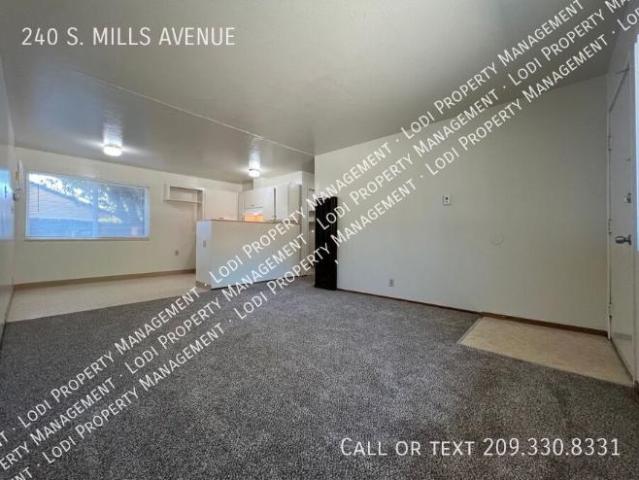 2 Br, 1 bath, Condo 240 S Mills Avenue