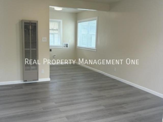 2 Br, 1 bath, Condo 2431 8th St