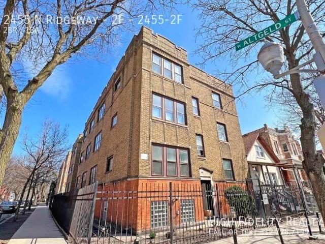 2 Br, 1 bath, Condo 2455 N Ridgeway