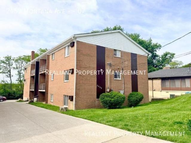 2 Br, 1 bath, Condo 2459 Montana Ave