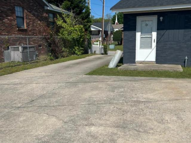 2 Br, 1 bath, Condo 2451 Gervais St