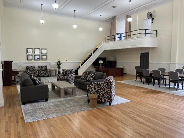 2 Br, 1 bath, Condo 24 Common St