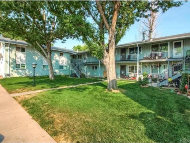 2 Br, 1 bath, Condo 2515 S Sheridan Blvd