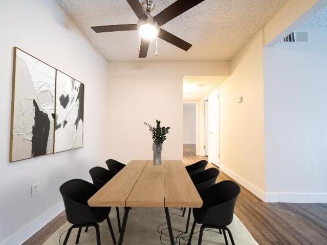 2 Br, 1 bath, Condo 251 Weston Cir