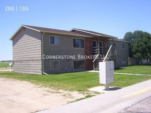 2 Br, 1 bath, Condo 252 Applewood Ct