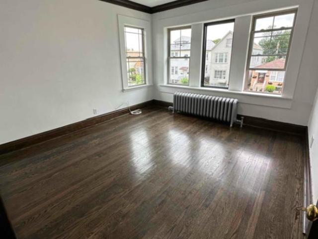 2 Br, 1 bath, Condo 2535 N Linder