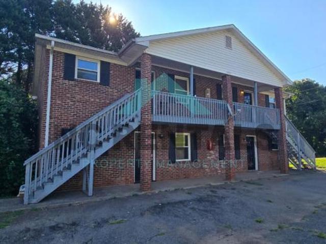 2 Br, 1 bath, Condo 2559 Green Oaks Ct