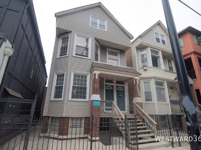 2 Br, 1 bath, Condo 2550 N Southport Ave
