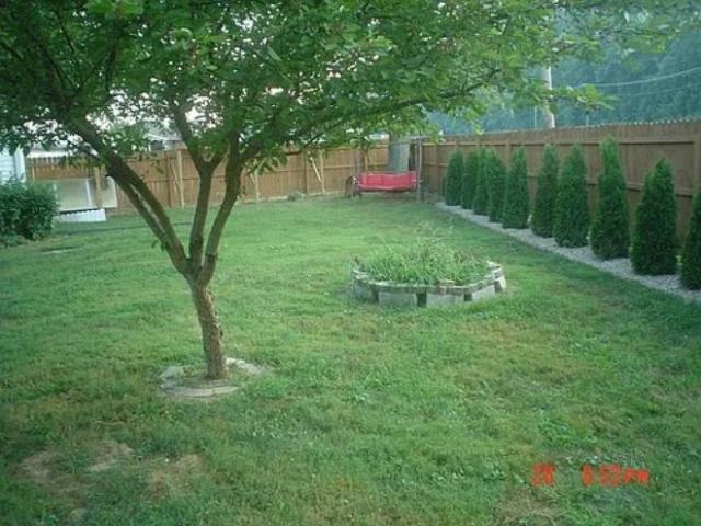 2 Br, 1 bath, Condo 2576 Old State Road 37 South