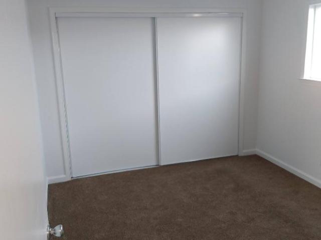 2 Br, 1 bath, Condo 257 East Ave