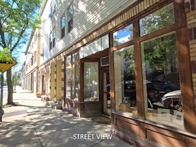 2 Br, 1 bath, Condo 257 Highland Avenue
