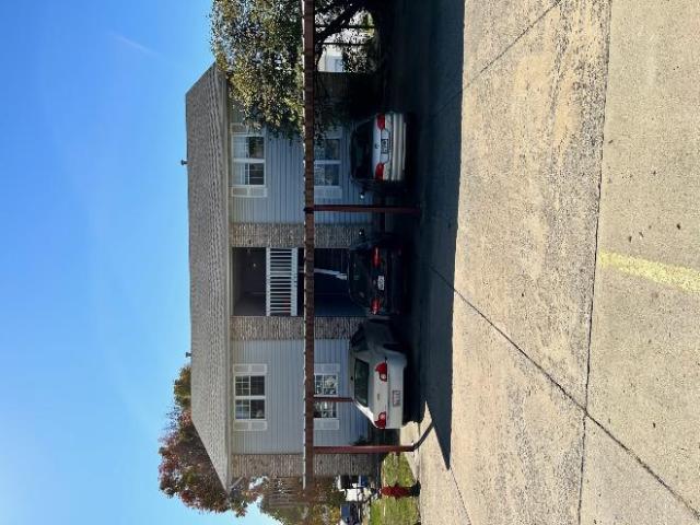 2 Br, 1 bath, Condo 2636 Villa Park Dr