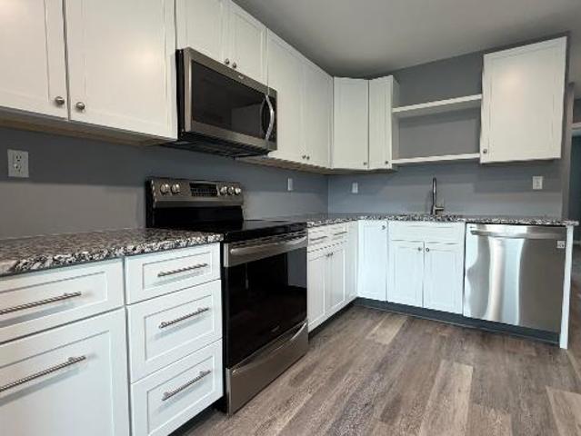 2 Br, 1 bath, Condo 265 Florence Dr