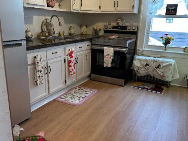 2 Br, 1 bath, Condo 269 N 1 st Ave