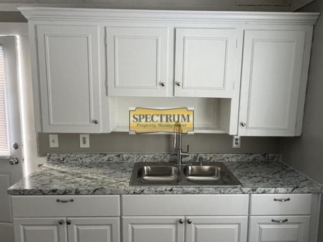 2 Br, 1 bath, Condo 26 North St