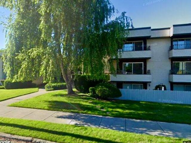 2 Br, 1 bath, Condo 2715 West Euclid Avenue