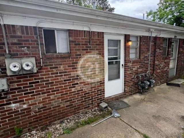 2 Br, 1 bath, Condo 2721 Grandy Avenue