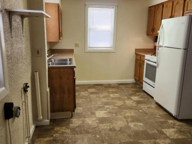 2 Br, 1 bath, Condo 273 13th Street