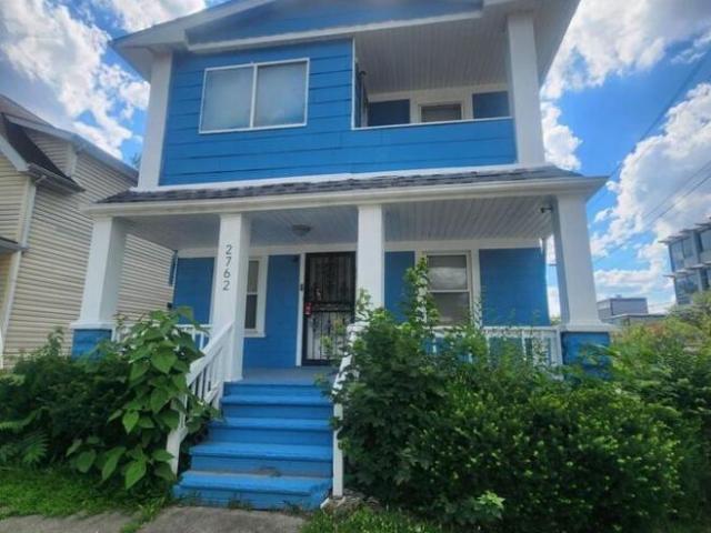 2 Br, 1 bath, Condo 2762 E 120 St