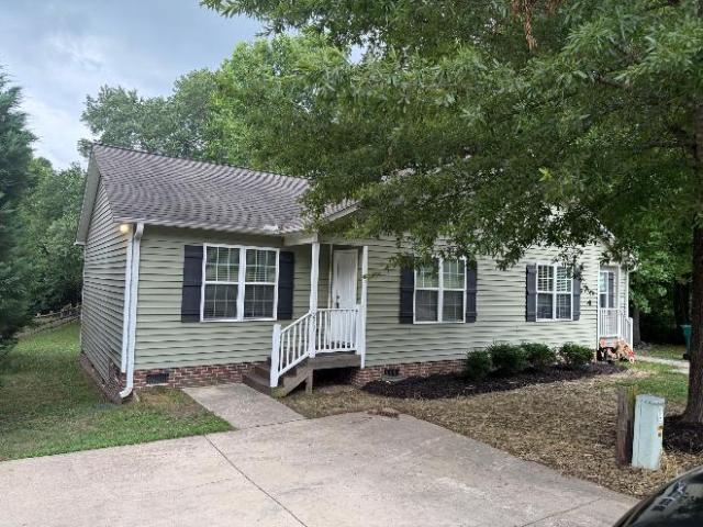 2 Br, 1 bath, Condo 279 Rainey Rd