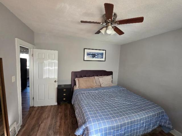 2 Br, 1 bath, Condo 2803 Avondale Ave