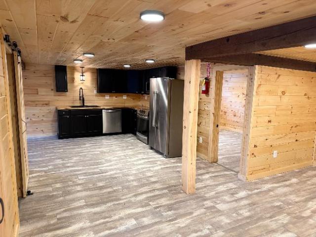 2 Br, 1 bath, Condo 280 Bangor Rd