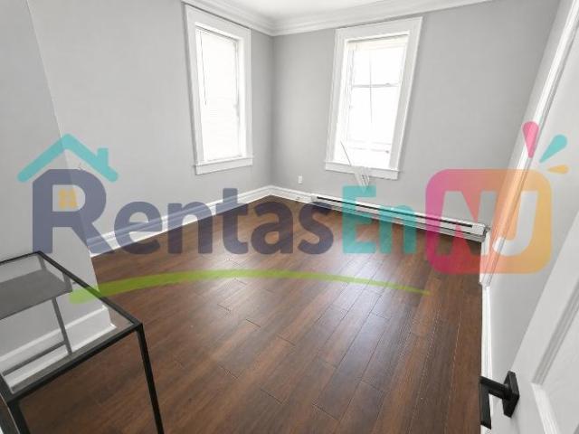 2 Br, 1 bath, Condo 280 Verona Ave