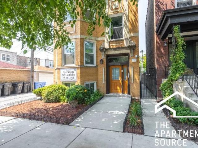 2 Br, 1 bath, Condo 2814 North Troy Street