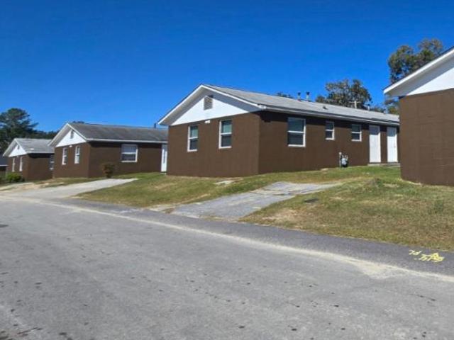 2 Br, 1 bath, Condo 2815 Howell Ct